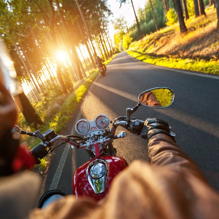 ADAC Motorrad Basis Einsteiger und Wiedereinsteiger - ADAC ...